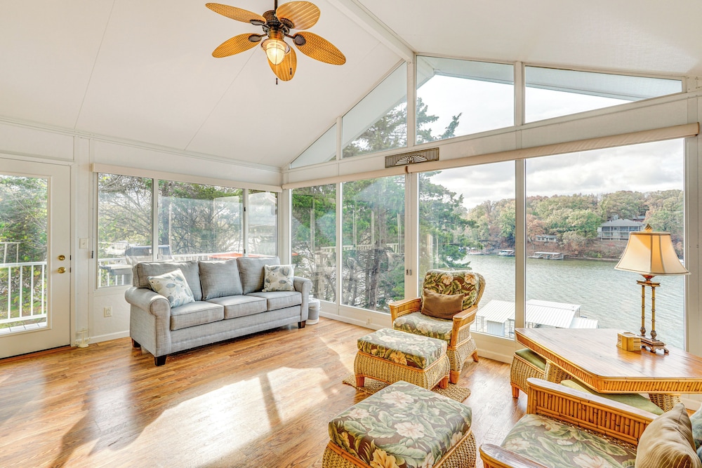 'The Waterfront Gem' W/ Dock In Osage Beach! - Osage Beach, MO