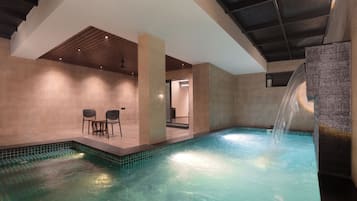 Suíte presidencial, vista para a piscina | Vista do quarto