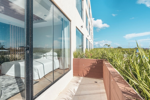 Estúdio júnior, sacada | Vista do quarto