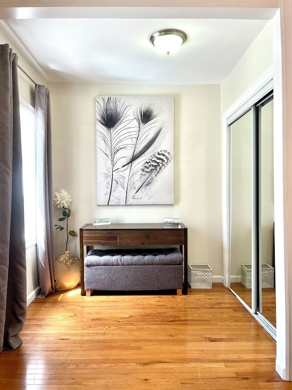 Chelsea Concrete Jungle House - Spacious 1 Bedroom - Sleeps 5 Comfortably - Pennsylvania