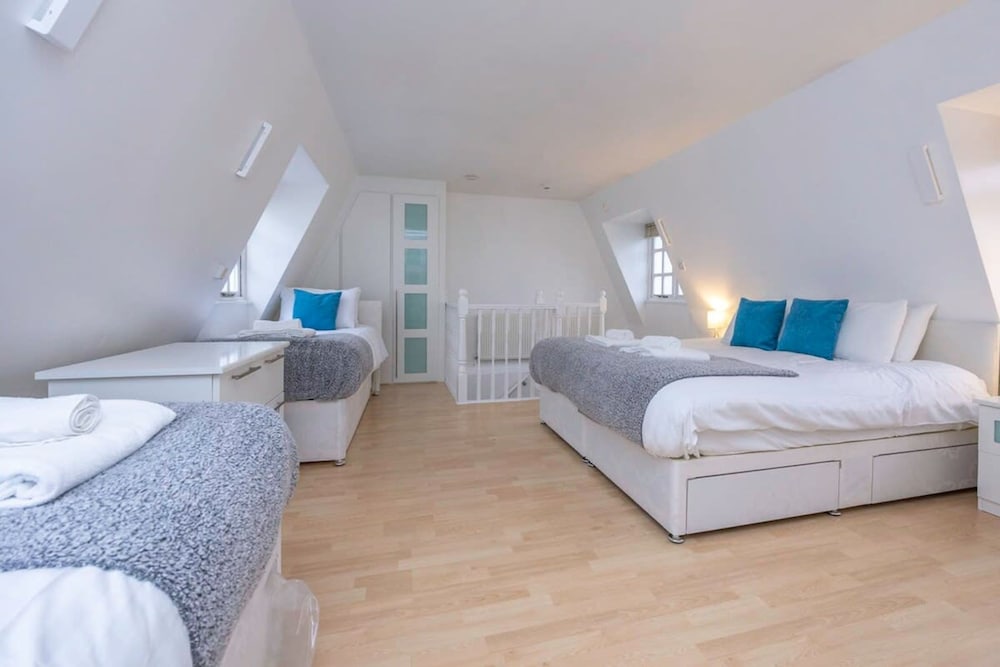 Host Stay Sillwood Seafront - Hove