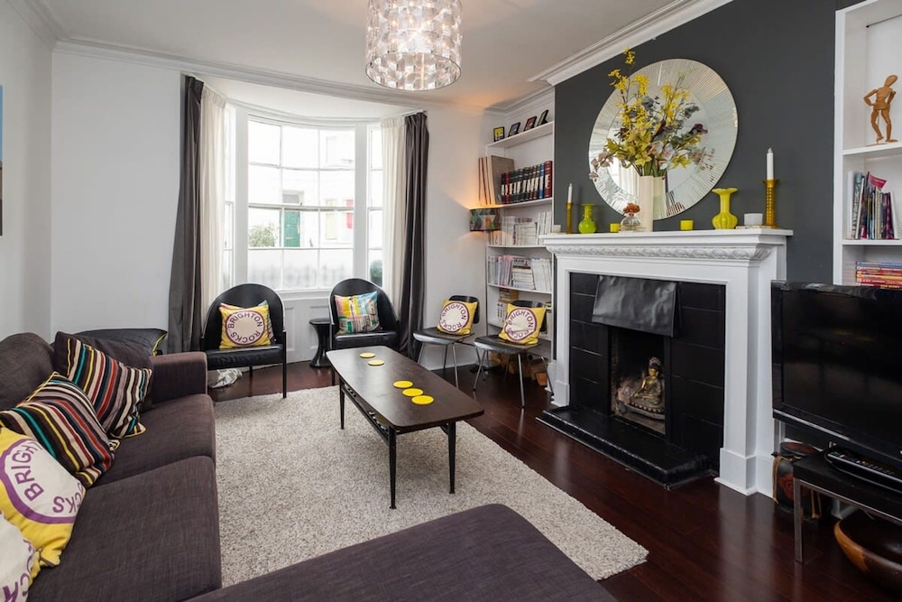 Host Stay Montpelier Sanctuary - Brighton