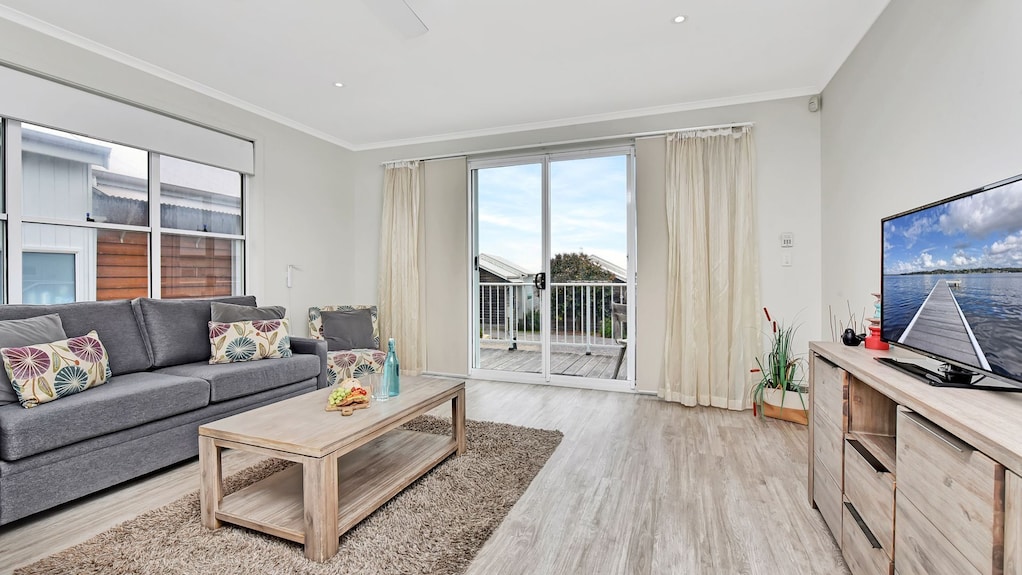 Beach Escape At Caves Beach Villas - オーストラリア ベルモント