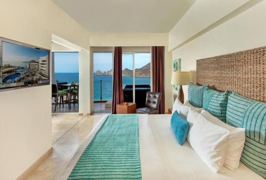 Resort Apartment At The Heart Of Cabo Beach - Cabo San Lucas