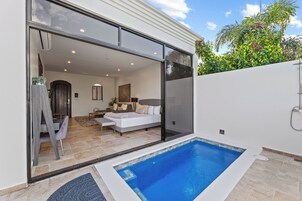 Suite-Estúdio Deluxe, 1 cama king-size, vista para a montanha | Piscina privativa