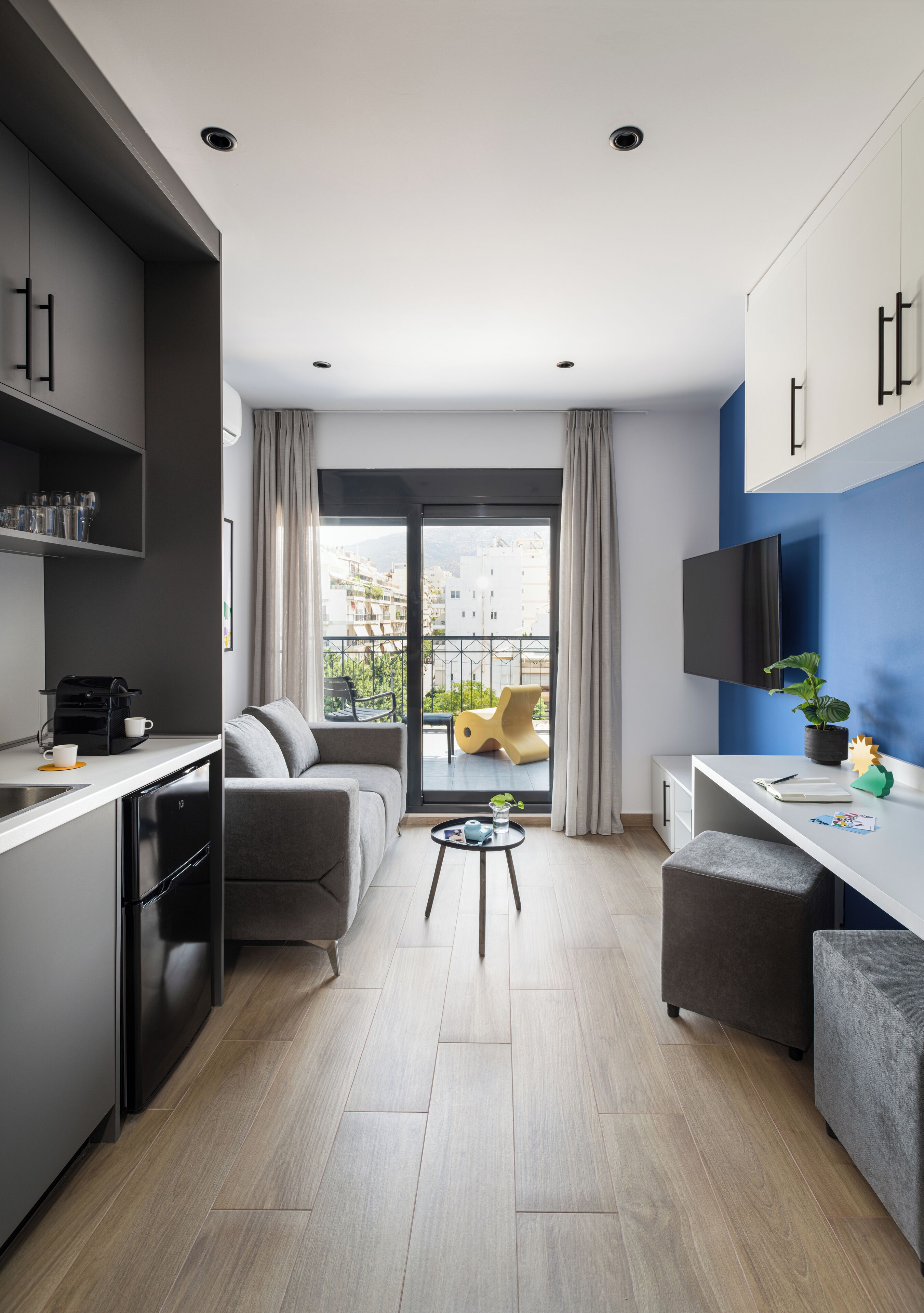 Apartamento, terraço | Área de estar