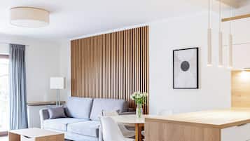 Apartamento (13/17) | Sala de estar | Smart TV de 42 polegadas com canais por cabo