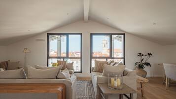 Apartamento | Sala de estar | Livros