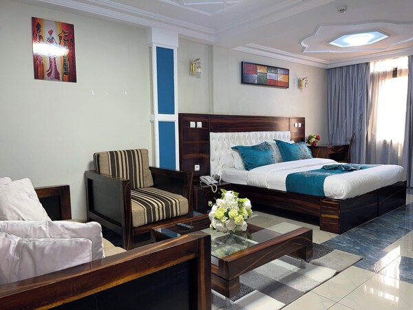 Hotel Le Kremlin - Yaounde
