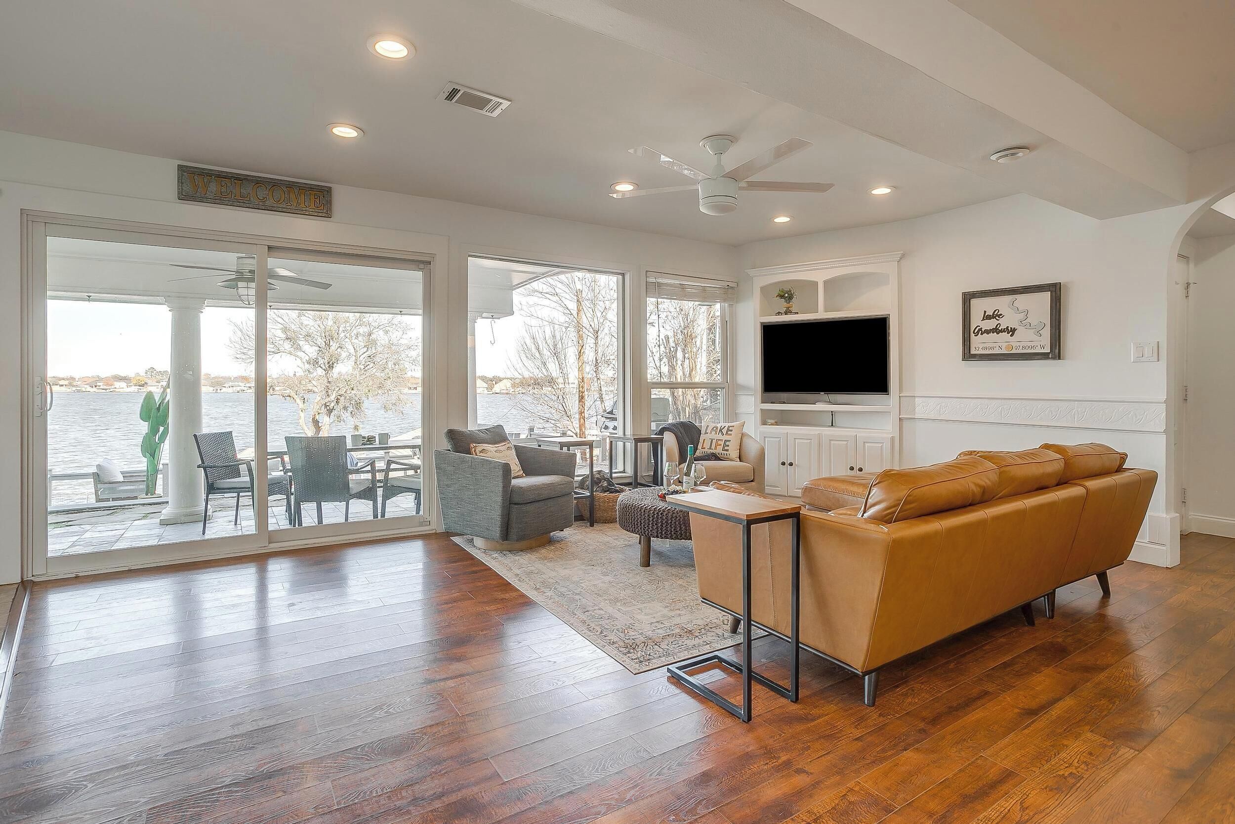 3br/3ba Home W/ Pool, Fire Pit & Lake View - Granbury, TX