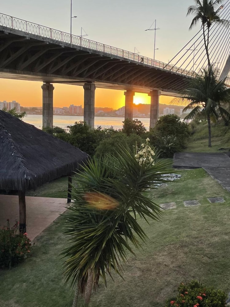 Pousada Oliveiras Pé Na Areia - Ilhéus
