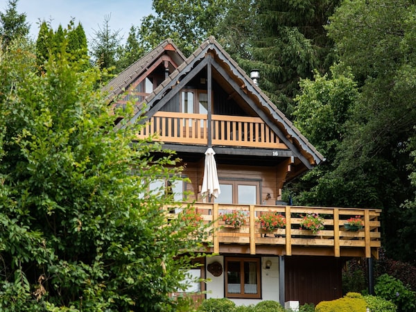 Escape In Dochamps Chalet - La Roche-en-Ardenne