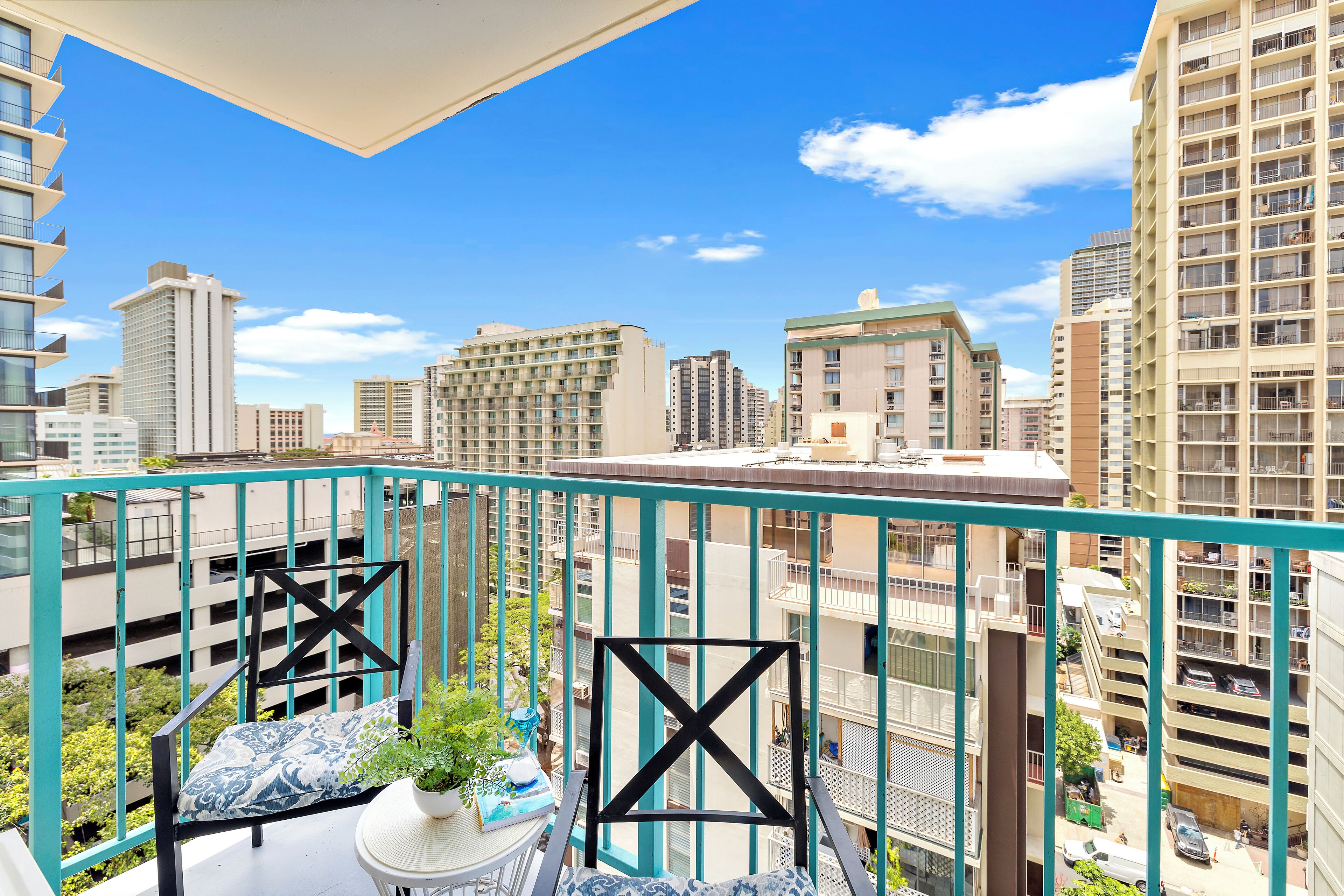 Condo, 1 quarto (0032) | Vista da sacada