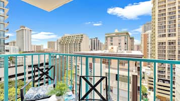 Condo, 1 quarto (0032) | Vista da sacada