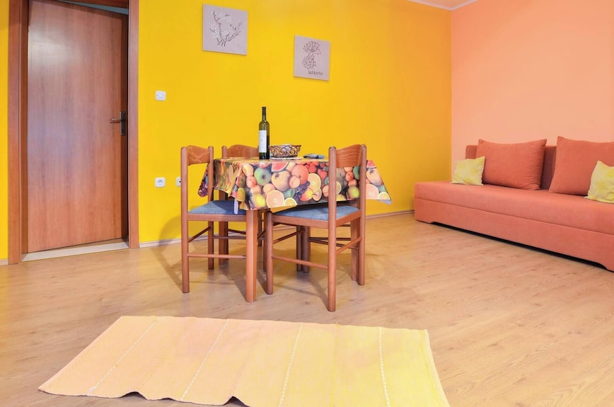 Apartments Ivana / Holiday Apartment Ivana A1 East - Korčula