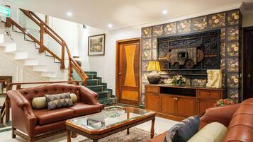 Suite-Estúdio de Luxo | Sala de estar