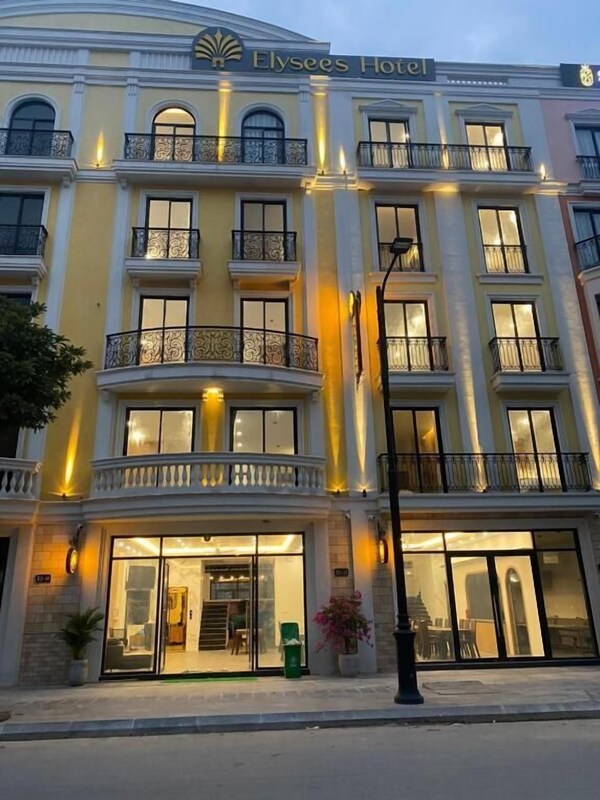 Elysees Hotel - Sầm Sơn