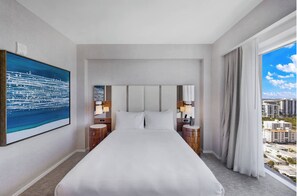 Apartamento em Condomínio Fechado, 2 quartos, cozinha, vista para o oceano | 2 quartos, cofre no quarto, com decoração personalizada 