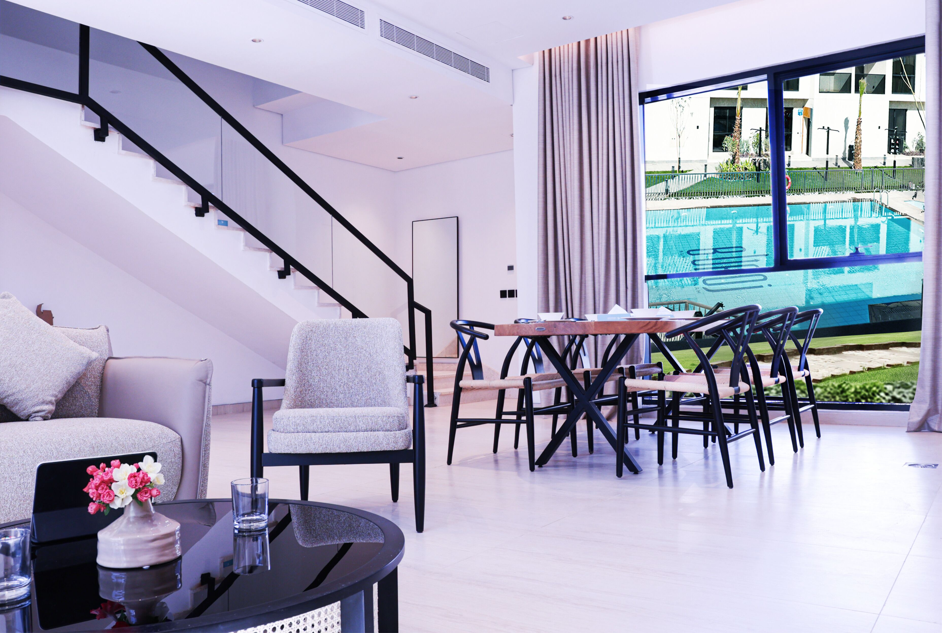 Villa, 2 quartos, varanda | Sala de estar | Smart TV de 50 polegadas com canais via satélite 