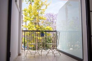 Dias Studio | Terraço/pátio interior