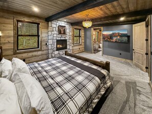 Sugar Pine Chalet- Spa | Sauna | Game Room | Fire Pit | Zion / Bryce ...