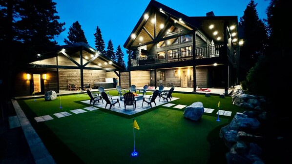 Sugar Pine Chalet- Spa | Sauna | Game Room | Fire Pit | Zion / Bryce ...