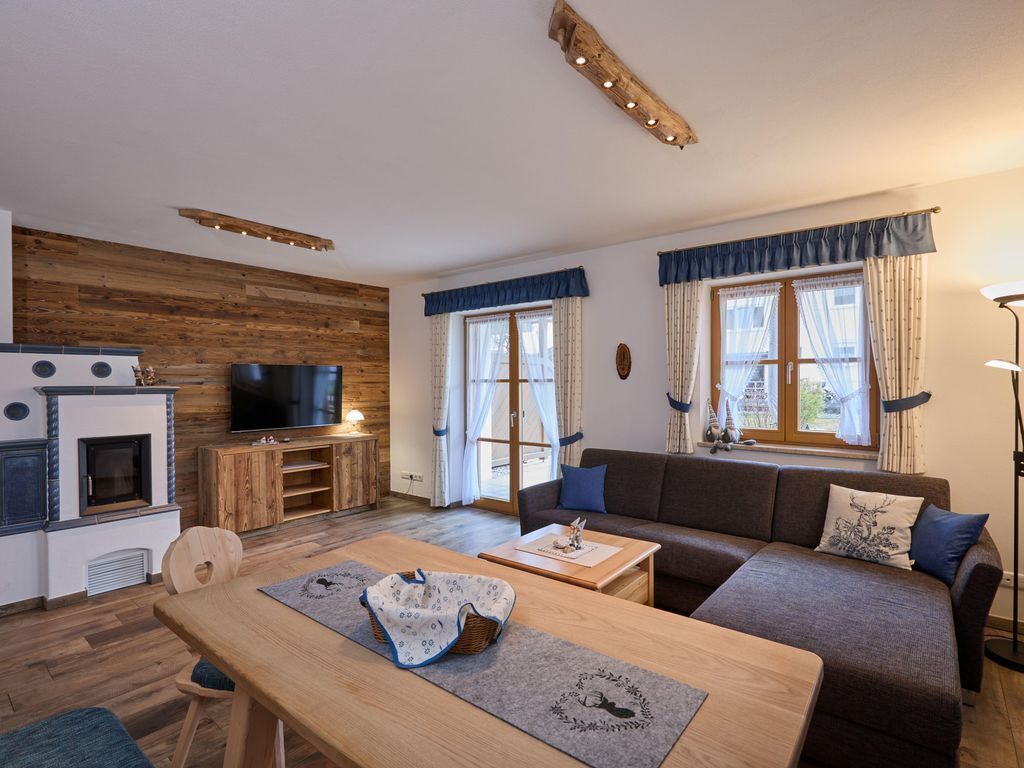 Burgberg - Haus Karwendel, Vacation Apartment - Apartment/2 Bedrooms/shower, Wc - Mittenwald