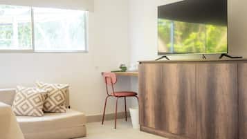 Quarto família | Roupas de cama premium, edredons de pluma, Wi-Fi de cortesia