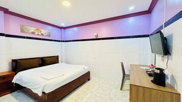 Quarto Duplo Standard, 1 cama king-size | Secretária, Wi-fi grátis