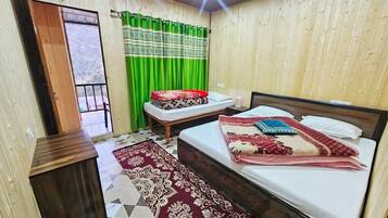 Secretária, Wi-fi grátis, roupa de cama fornecida