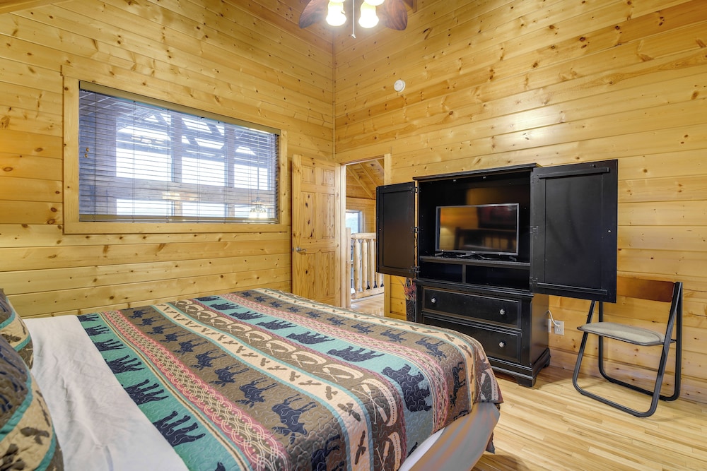 Heavenly Vista At Crown Point: Near Pigeon Forge! - Townsend, TN