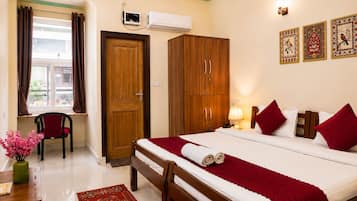 Quarto executivo | Roupas de cama premium, Wi-Fi de cortesia, roupa de cama
