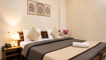 Quarto luxo | Roupas de cama premium, Wi-Fi de cortesia, roupa de cama