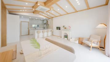 Quarto Básico, 3 quartos (Relaxing Villa A (Pet-Friendly)) | 2 quartos, Wi-fi grátis