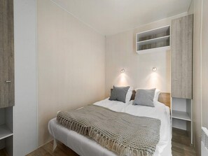 Casa | 3 quartos, com mobília individualizada