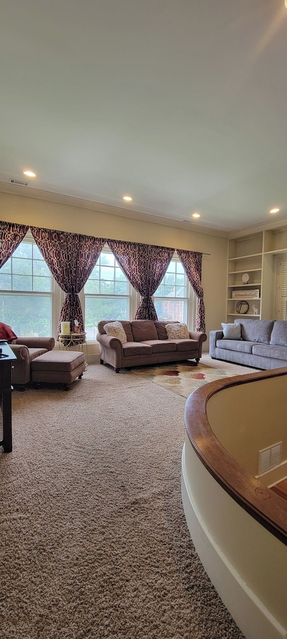 Stunning Landmark Loft - 링컨