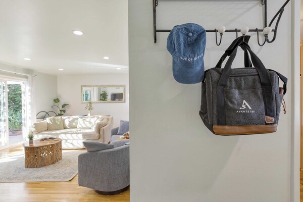 Goleta Getaway By Avantstay Private Backyard, 1.5mi To The Beach! - Refugio State Beach, Goleta