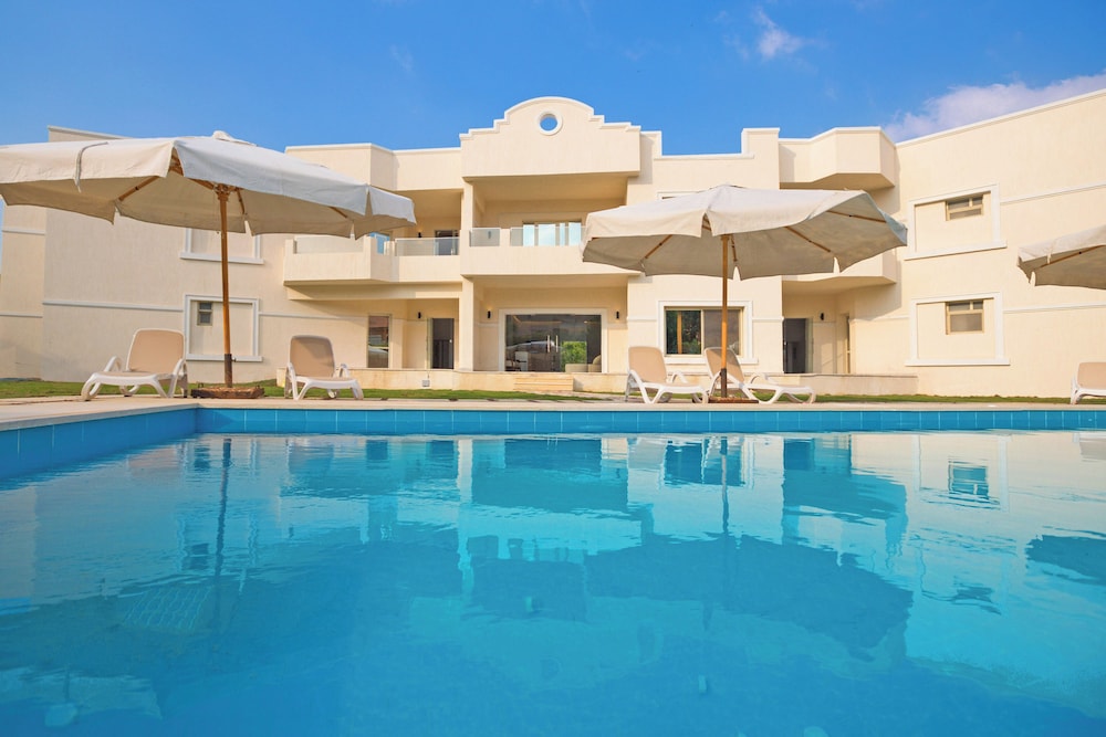 Seven Stays Zayed - Egypt