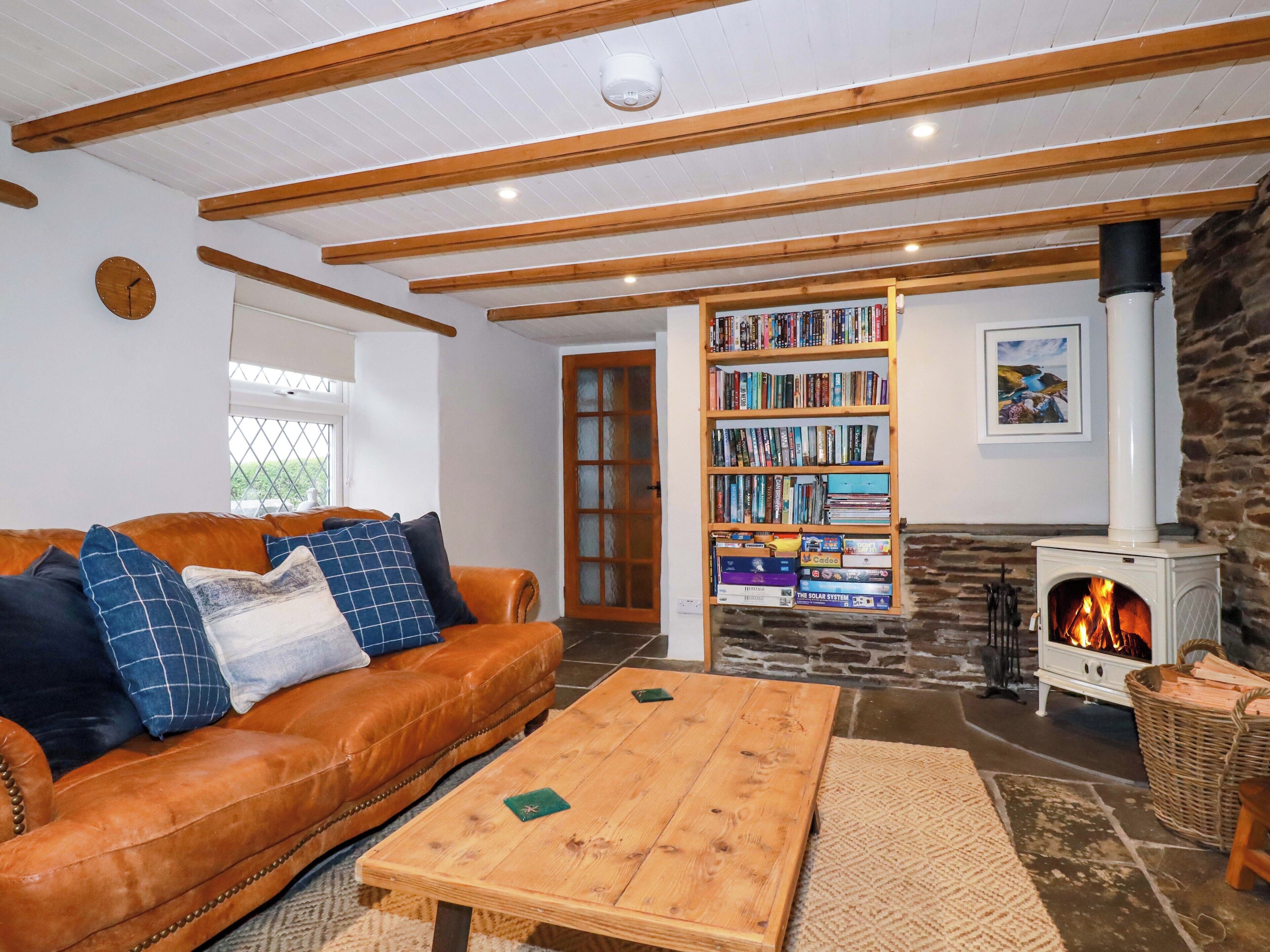 Crab Cottage, Pet Friendly, Character Holiday Cottage In Delabole - Boscastle