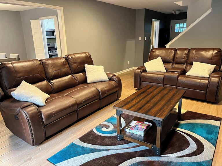 Spacious 4-bedroom House In Charming Memphis With Ac, Wifi - Memphis, TN