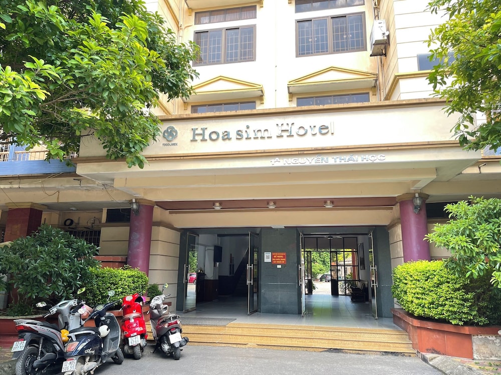Hoa Sim Hotel Lạng Sơn By Bay Luxury - Lạng Sơn