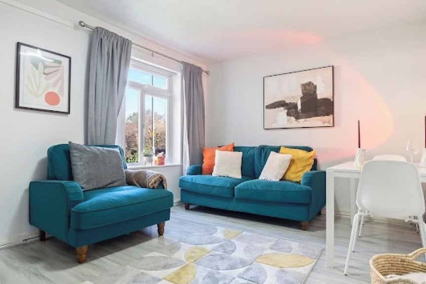 1 Bedroom Apartment Sleeps 4, Free Parking, Tv - Birmingham