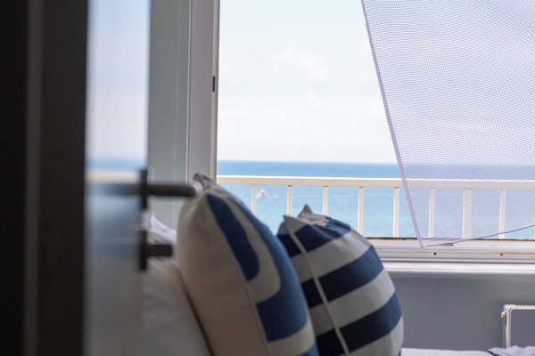 Quarto Duplo Standard, vista para o oceano | 1 quarto, cofre no quarto, secretária, cortinas/cortinados opacos