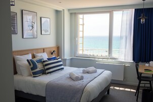 Quarto Duplo Standard, vista para o oceano | Cofre no quarto, secretária, cortinas/cortinados opacos