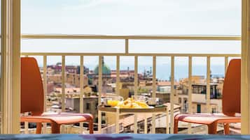 Apartamento, 3 quartos, vista para o mar, na torre | Sacada