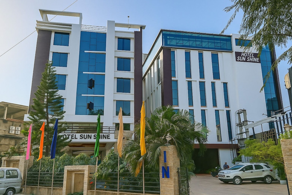 Hotel Sunshine - West Bengal