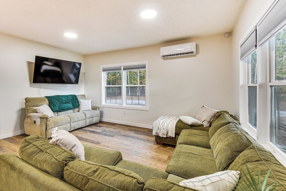 Lake-view Home In Statham W/ On-site Fishing - Athens, GA