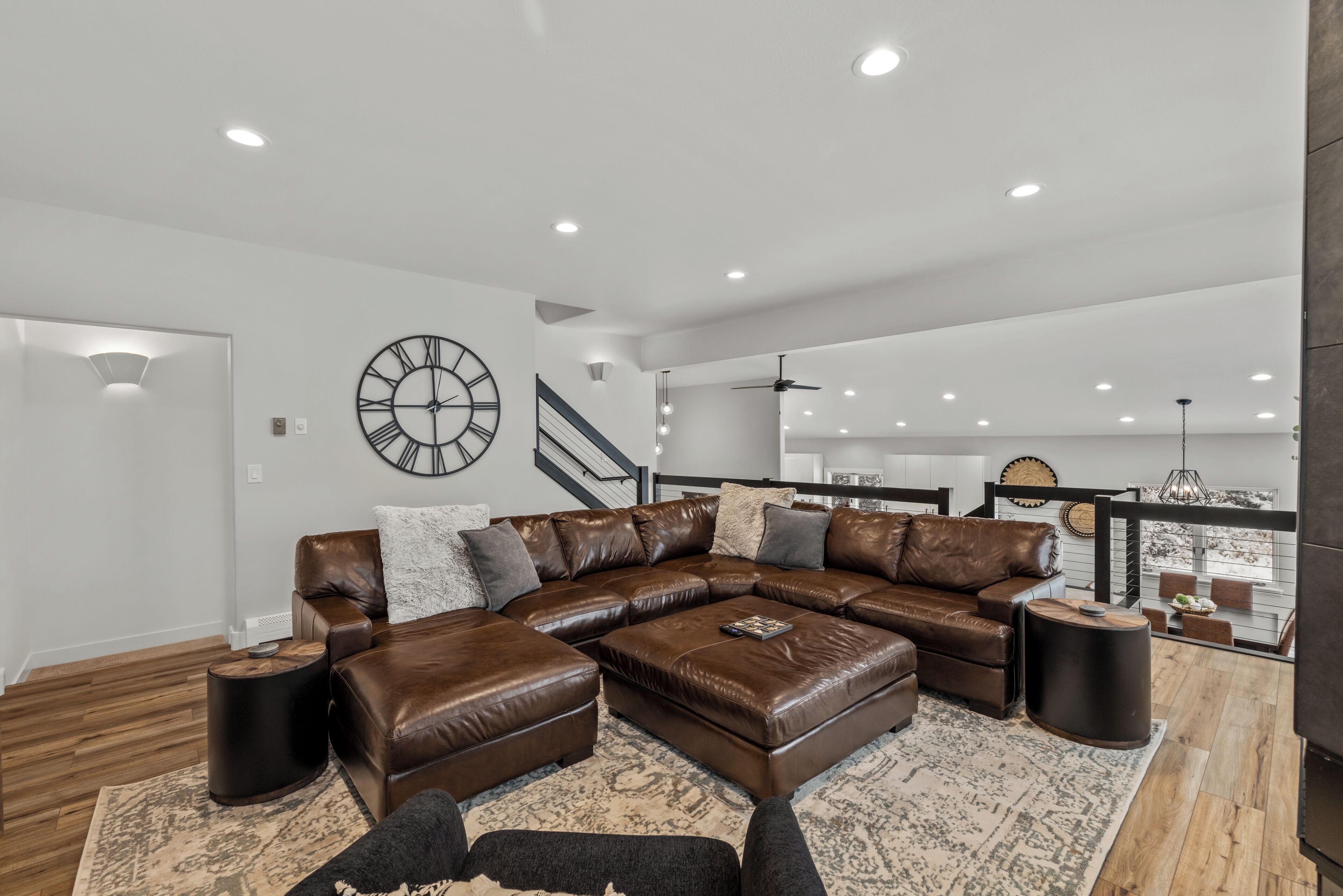 Snowbound Lodge| Private Hot Tub | Pet Friendly! - Steamboat Springs