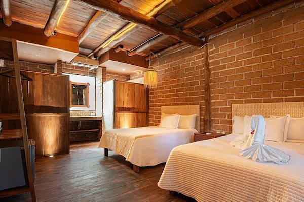 Casa de Campo, 2 camas de casal | 1 quarto, cortinas/cortinados opacos, ferro/tábua de engomar