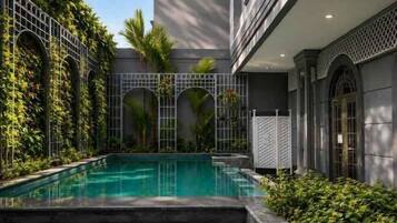Piscina exterior